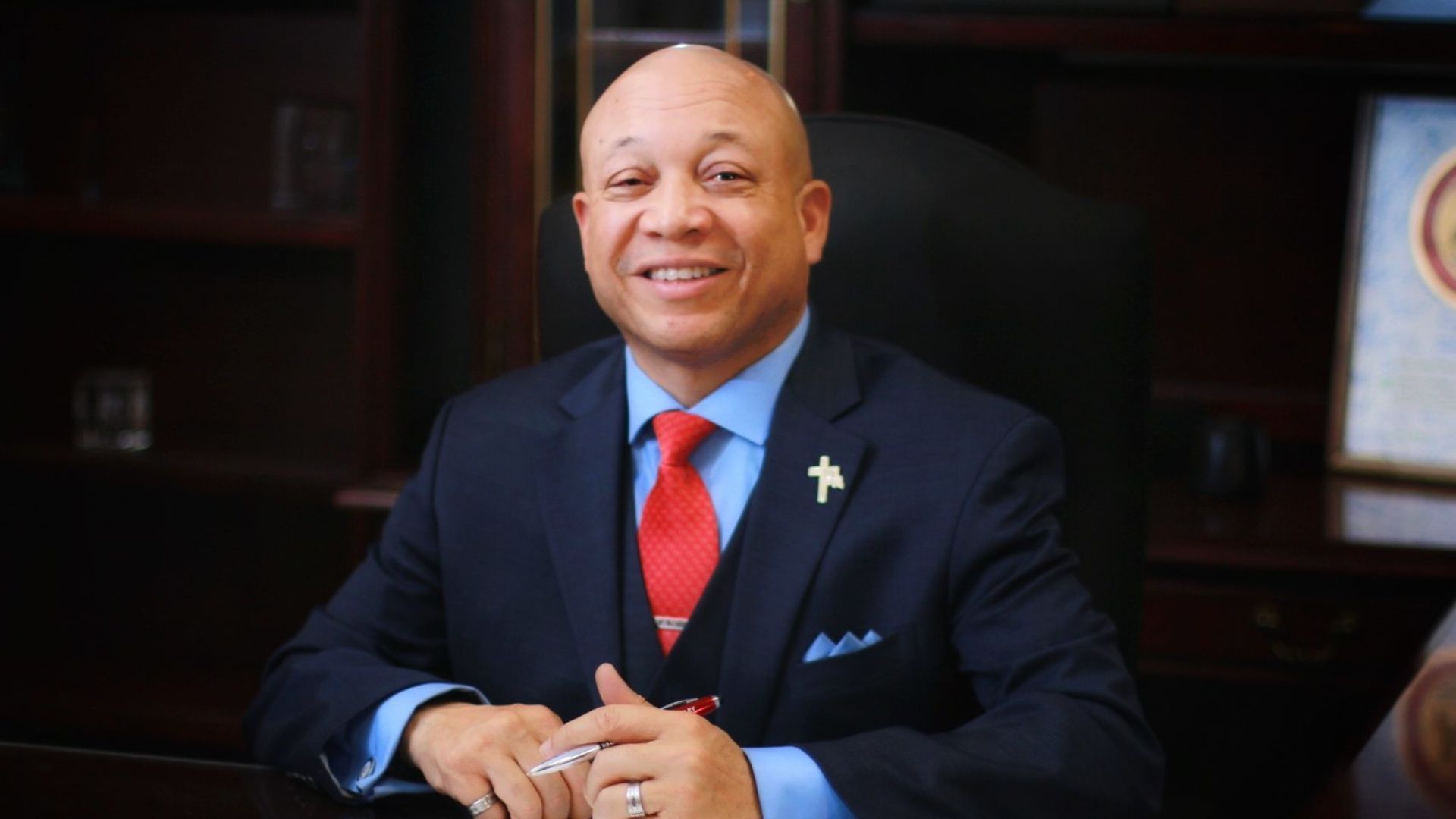 Convenience comes to north Flint - Flint mayor confirms new service ...